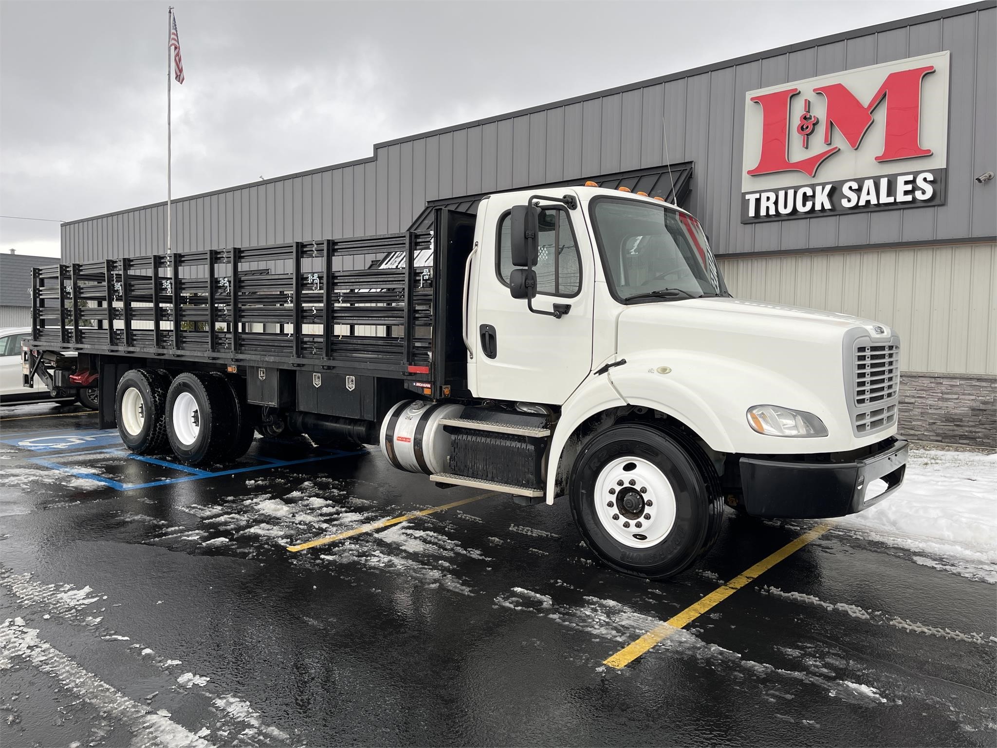 2018 FREIGHTLINER BUSINESS CLASS M2 112 - L&M Truck Sales - Specialized ...