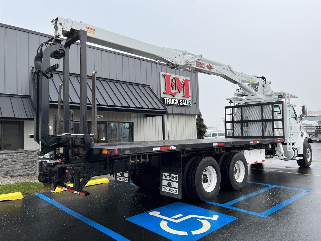 2005 IMT 16000SIII - L&M Truck Sales - Specialized Work Trucks & Cranes ...