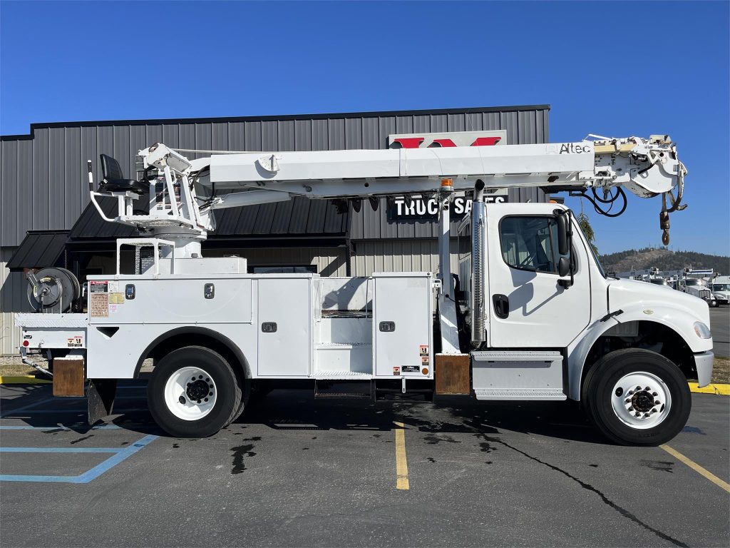 2017 ALTEC DM47BTR - L&M Truck Sales - Specialized Work Trucks & Cranes ...