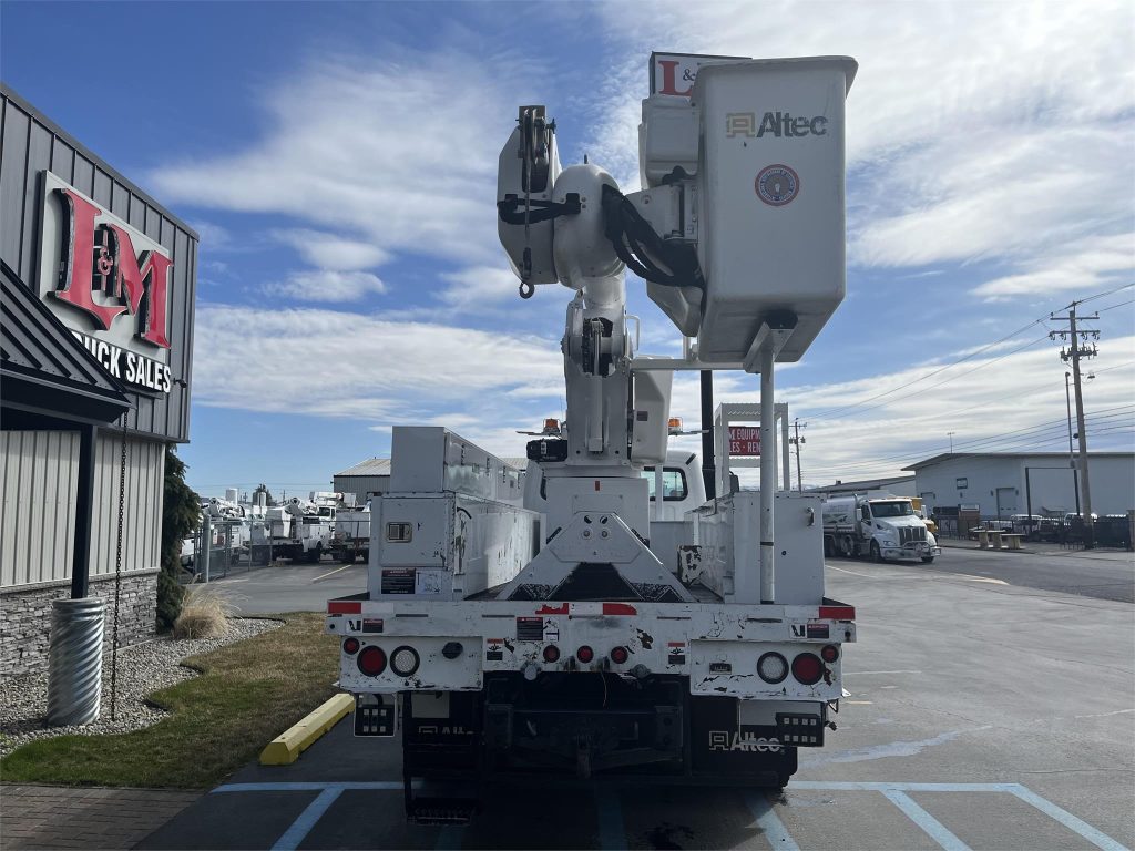 2016 ALTEC AA55 - L&M Truck Sales - Specialized Work Trucks & Cranes ...
