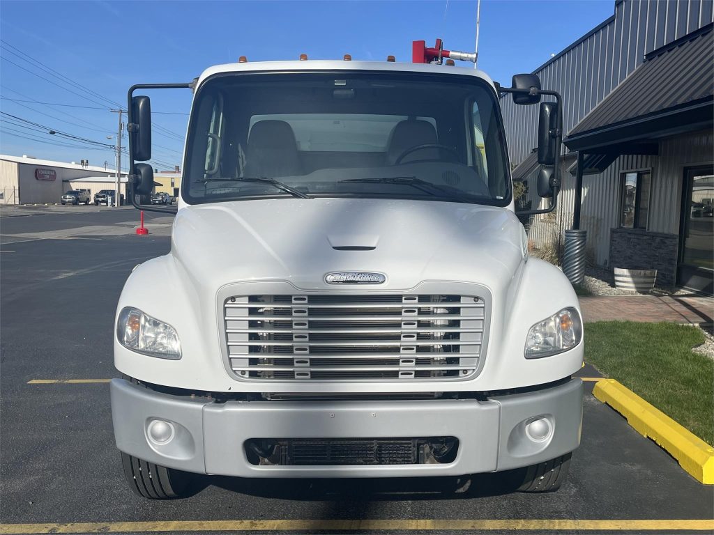 2019 FREIGHTLINER BUSINESS CLASS M2 106 - L&M Truck Sales - Specialized ...